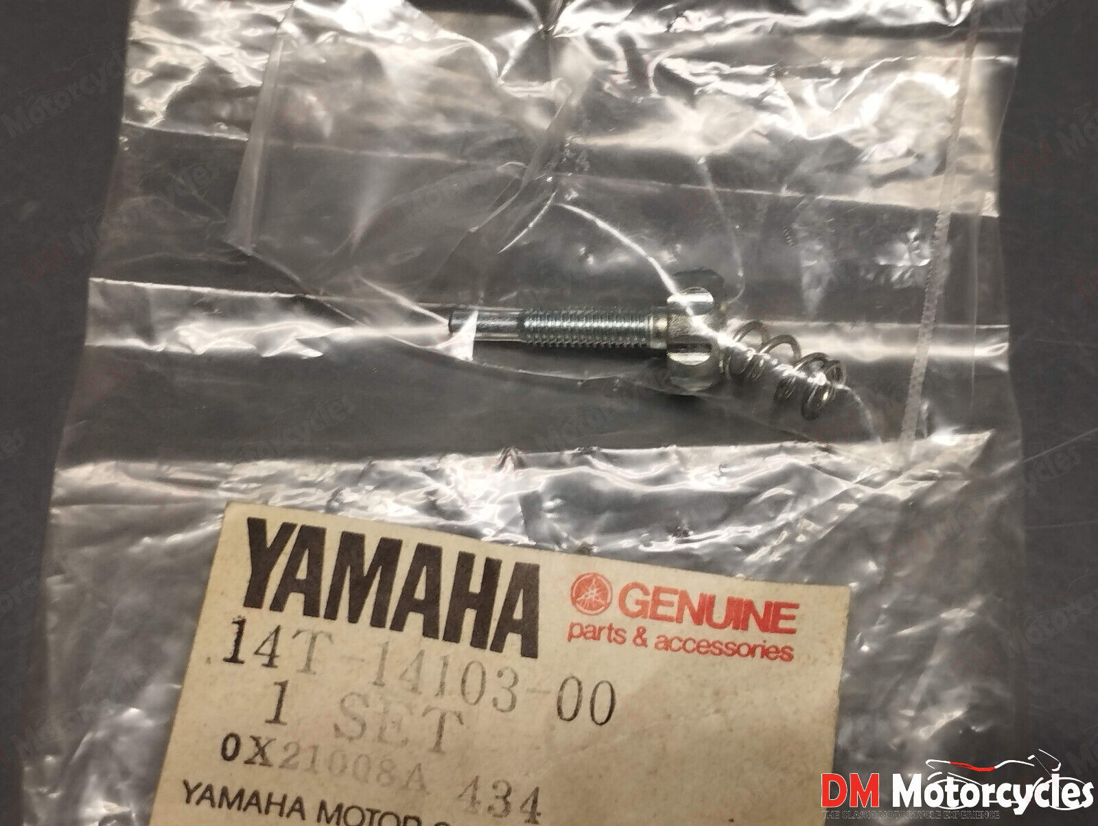 Yamaha genuine nos riva ca 50 throttle screw set pn 14t-14103-00 – www.dm-motorcycles.com