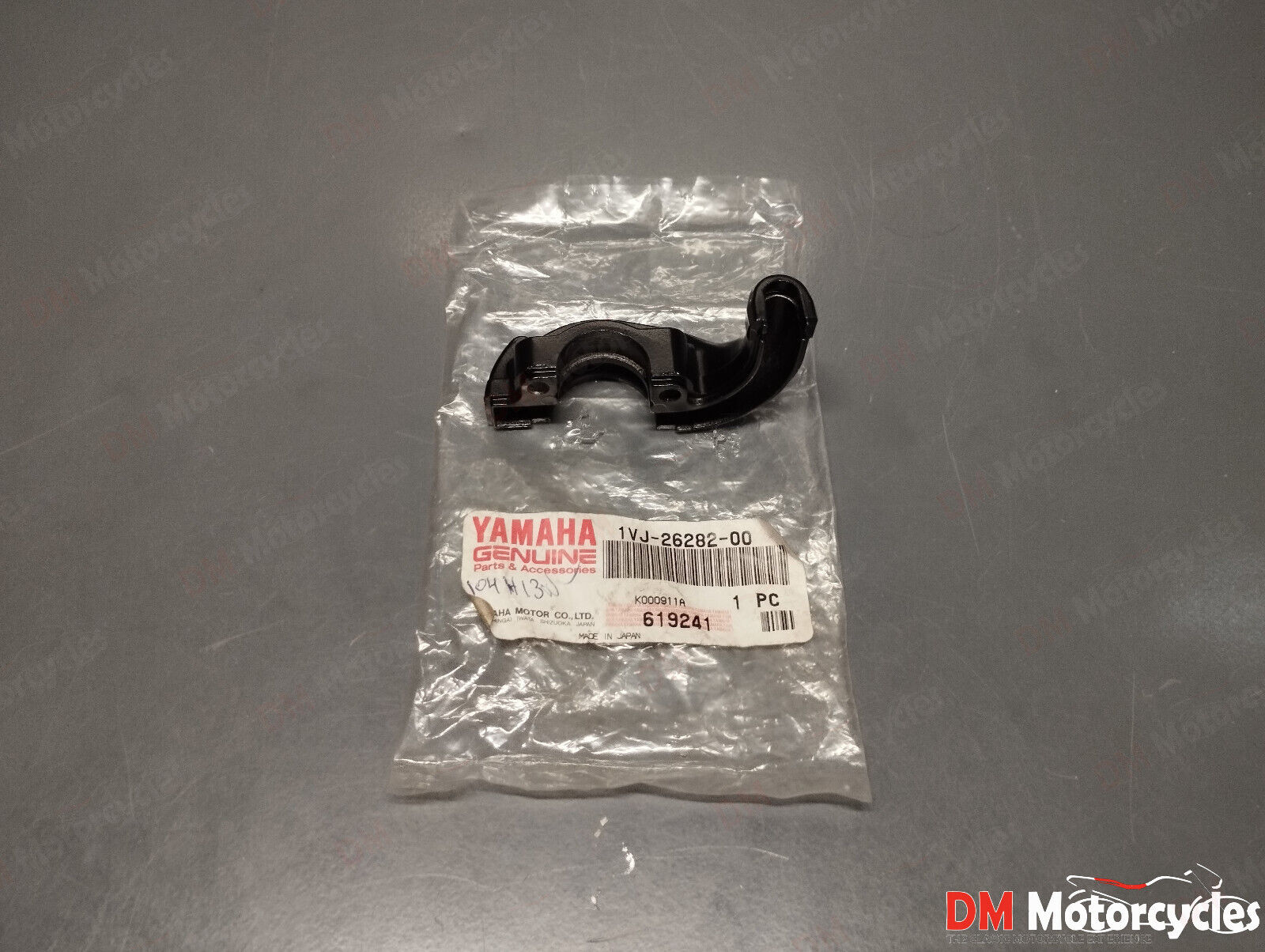 Yamaha genuine new tt xt ttr 250 lower throttle mount cap pn 1vj-26282 ...