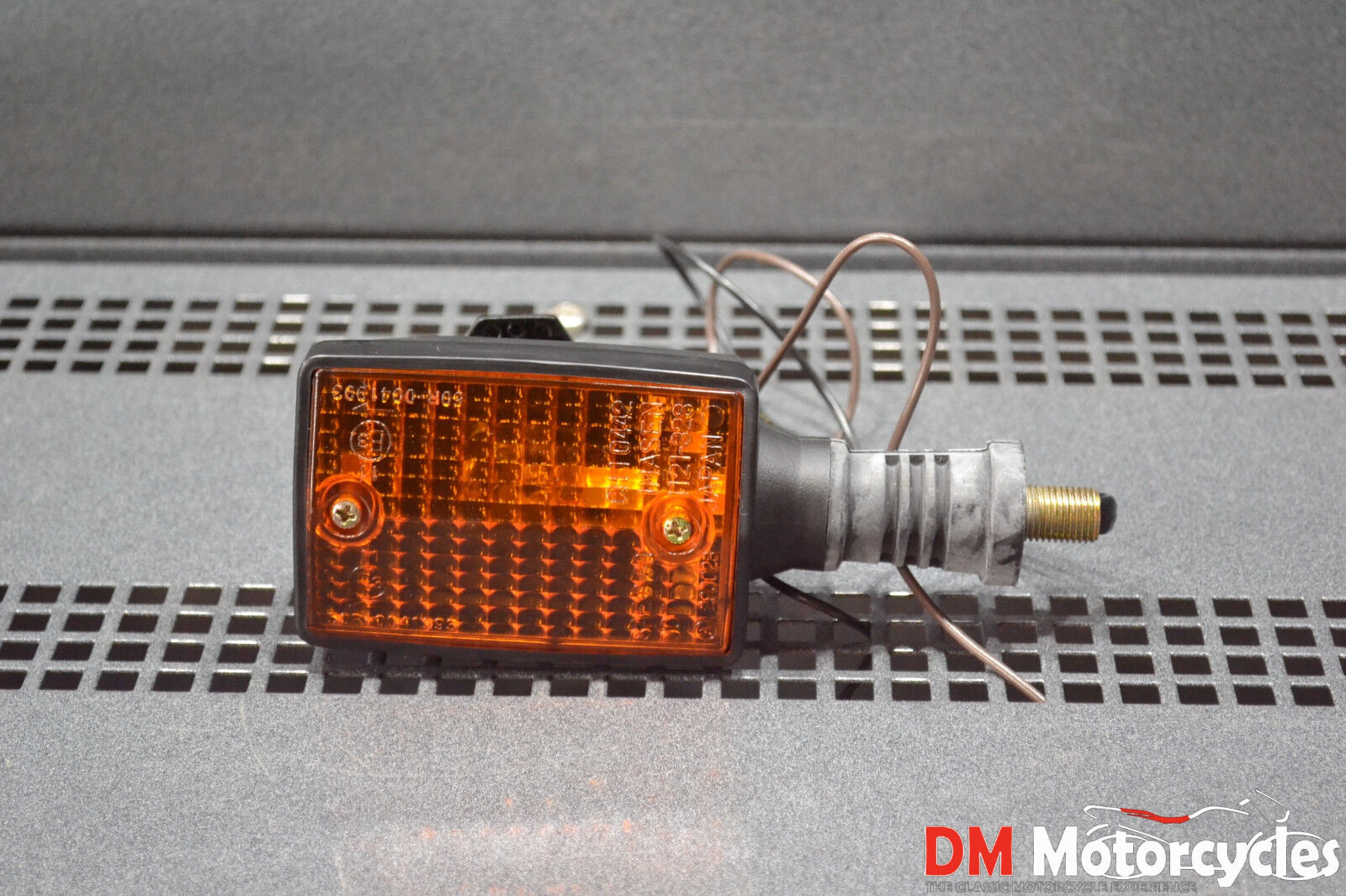 Yamaha genuine nos dt125 dt 125 rear turn signal indicator pn 18g-8333 ...
