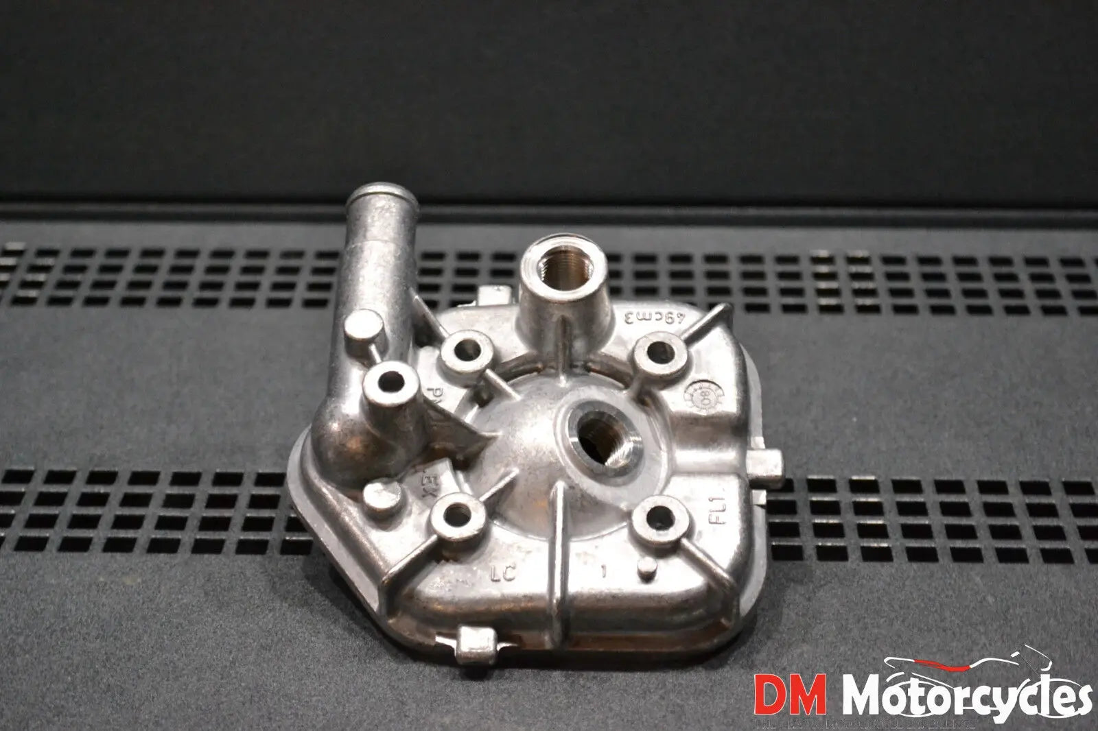 Peugeot genuine new speedfight 2 50cc cylinder head pn 743018 – www.dm ...