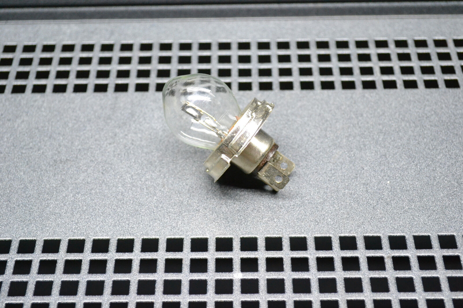 Yamaha genuine nos headlight bulb h4 p45t 6v 45/40w – www.dm ...