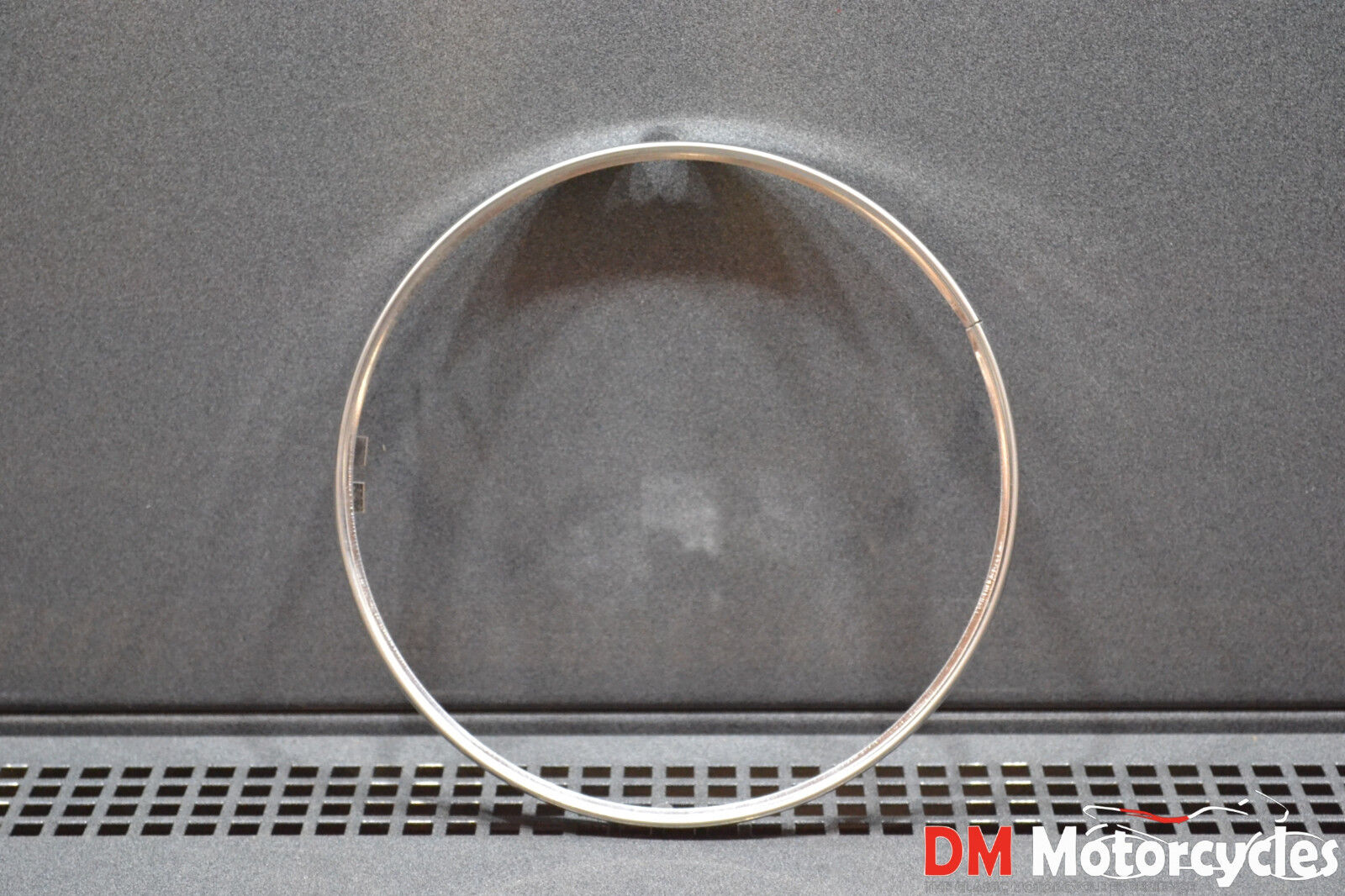 Yamaha genuine nos rz350 rz 350 84 - 85 headlight rim pn 29l-84395-00 ...