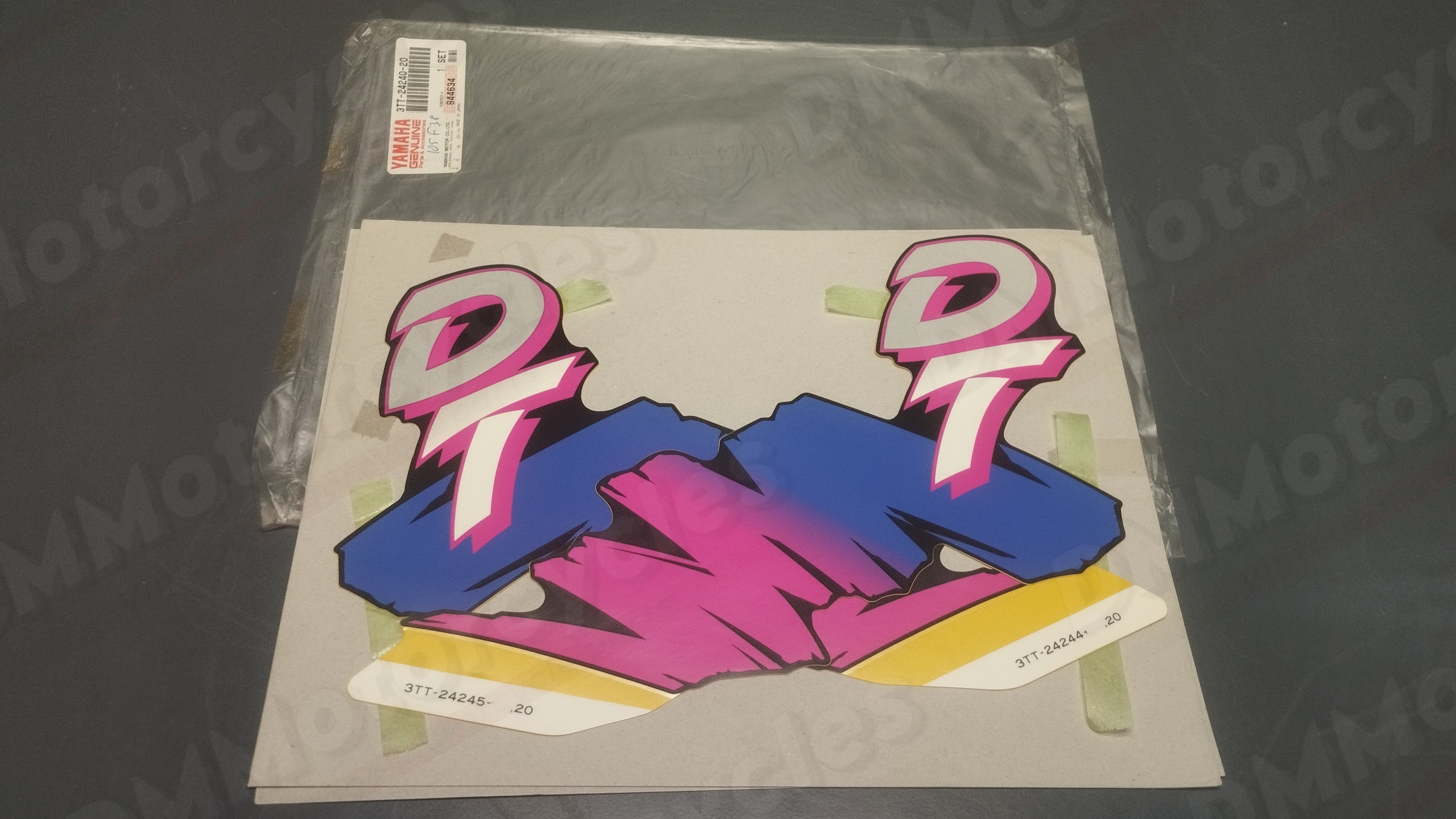 Yamaha genuine new dt175 fuel tank graphic set decal pn 3tt-24240-20 ...